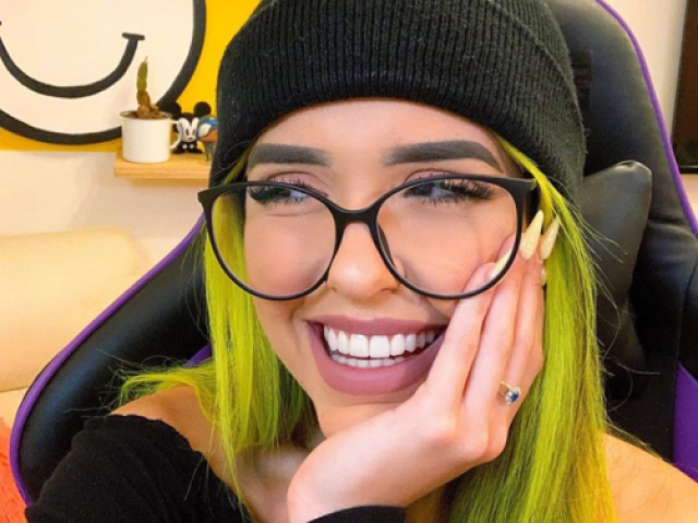 Fun Babe Você Conhece Ela Mesmo Evellyn Dos Santos Silva Quizur